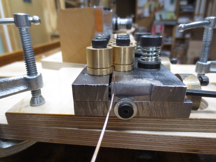 #19 Straightening Paper Mould Laid Wires – Timothy Moore Bookbinding Tools